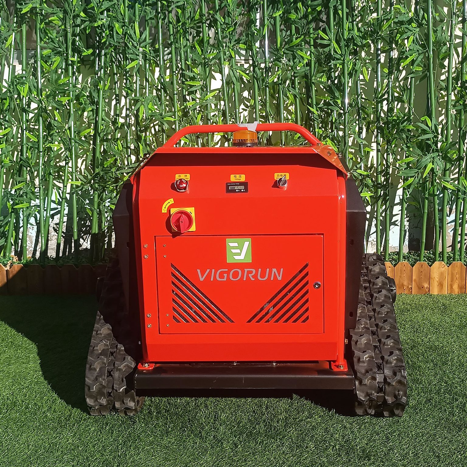 Remote control tools carrier (MTSK1000) – Vigorun Mowing Tank, Remote ...